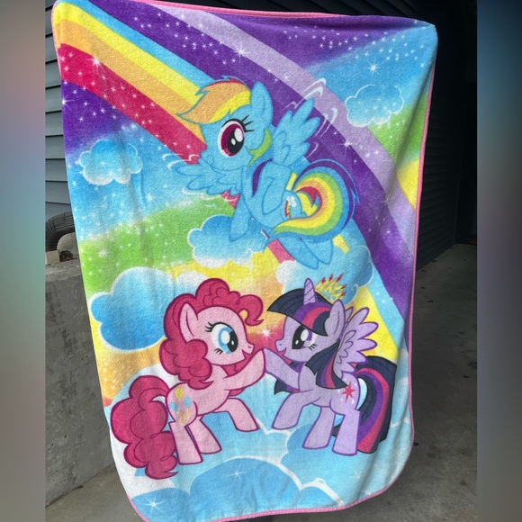 My Little Pony | Bedding | My Little Pony Kids Throw Blanket | Poshmark